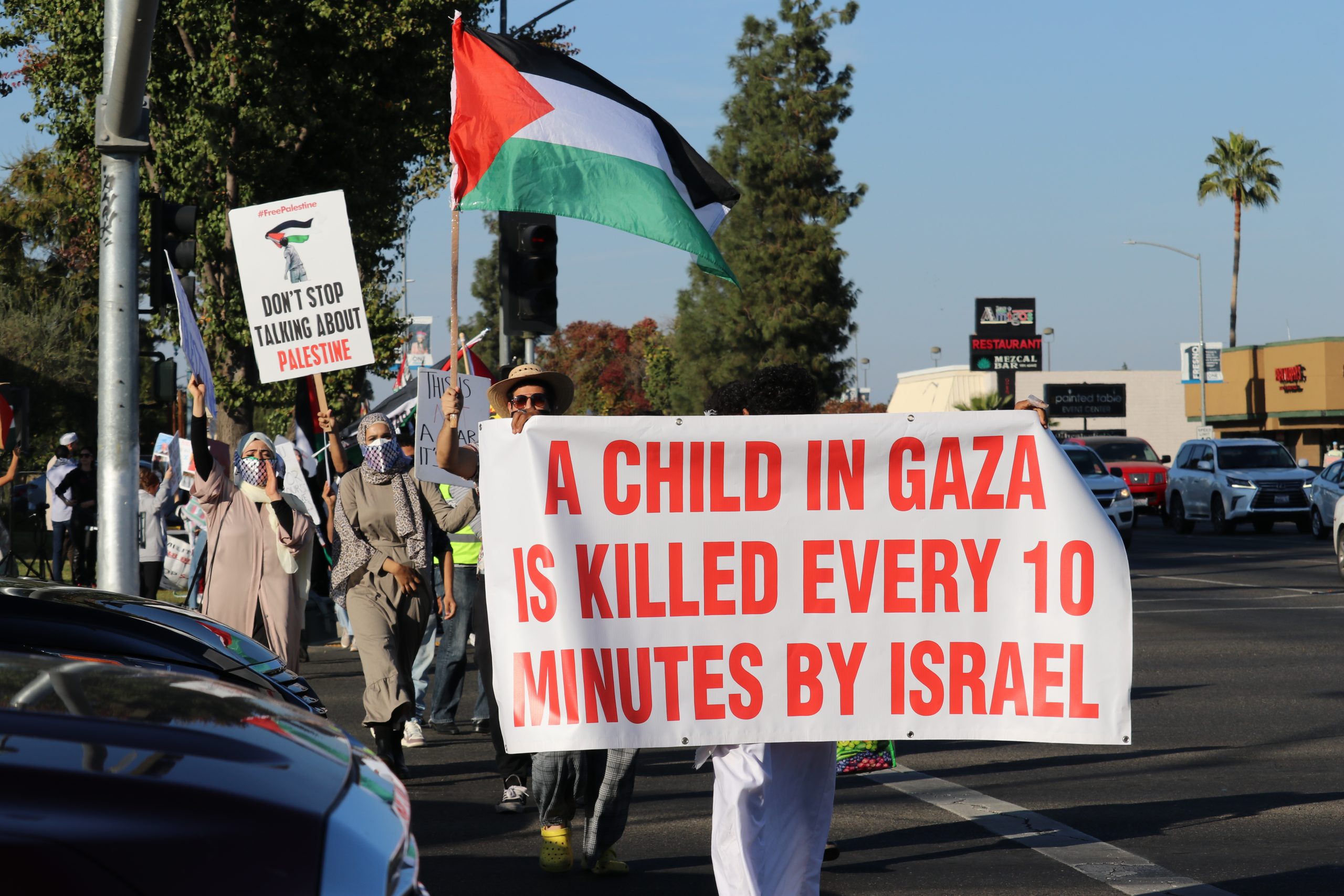 Fresno Palestinians grieve over family and fear for those still alive