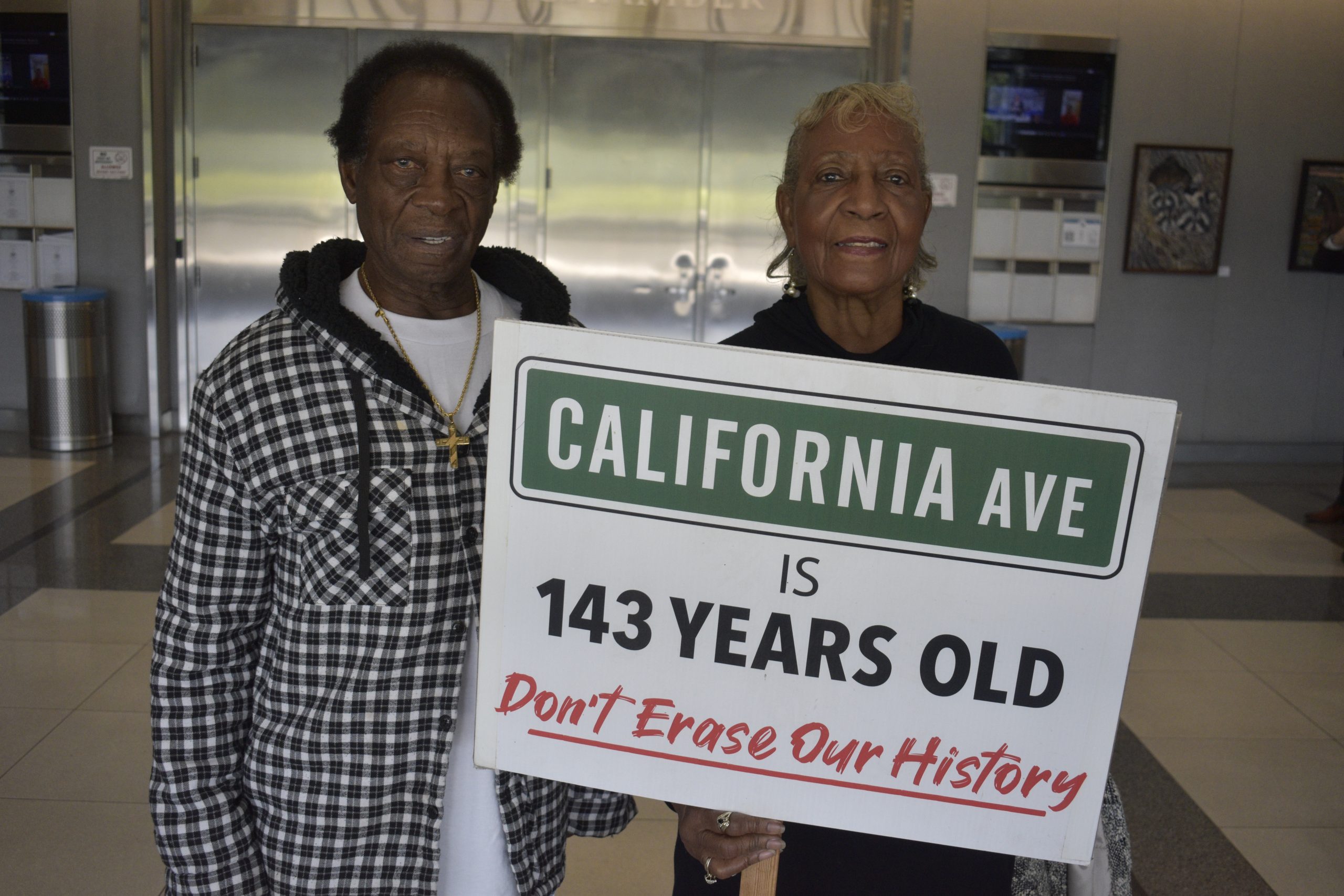 Fresno council reverting Cesar Chavez Blvd back to original names